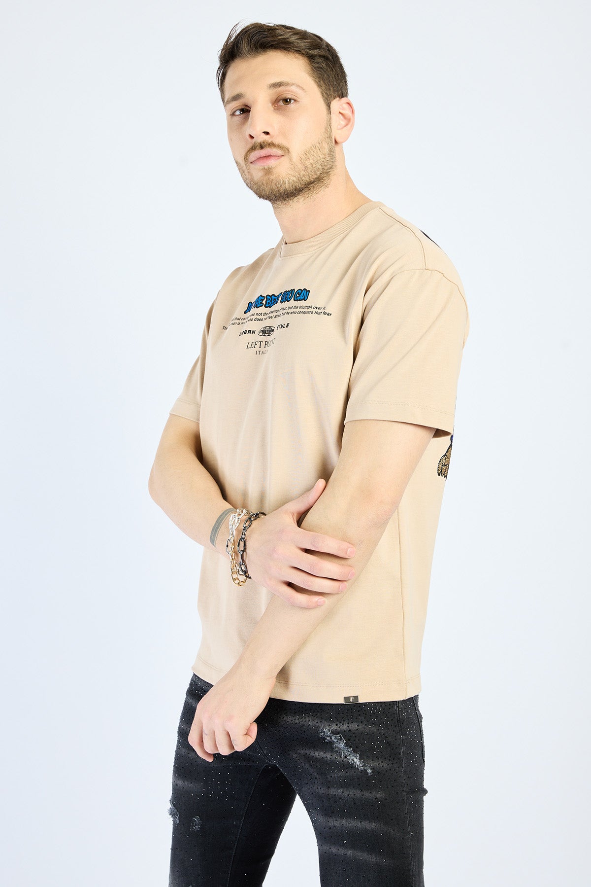 BEAR RAPPER – Left Point